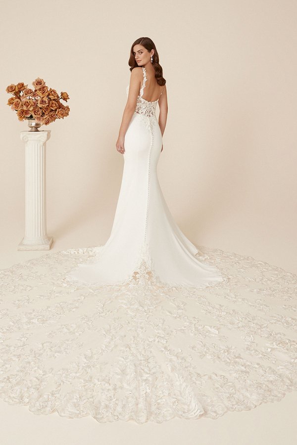 Justin Alexander, Style Alivia | BridalGuide